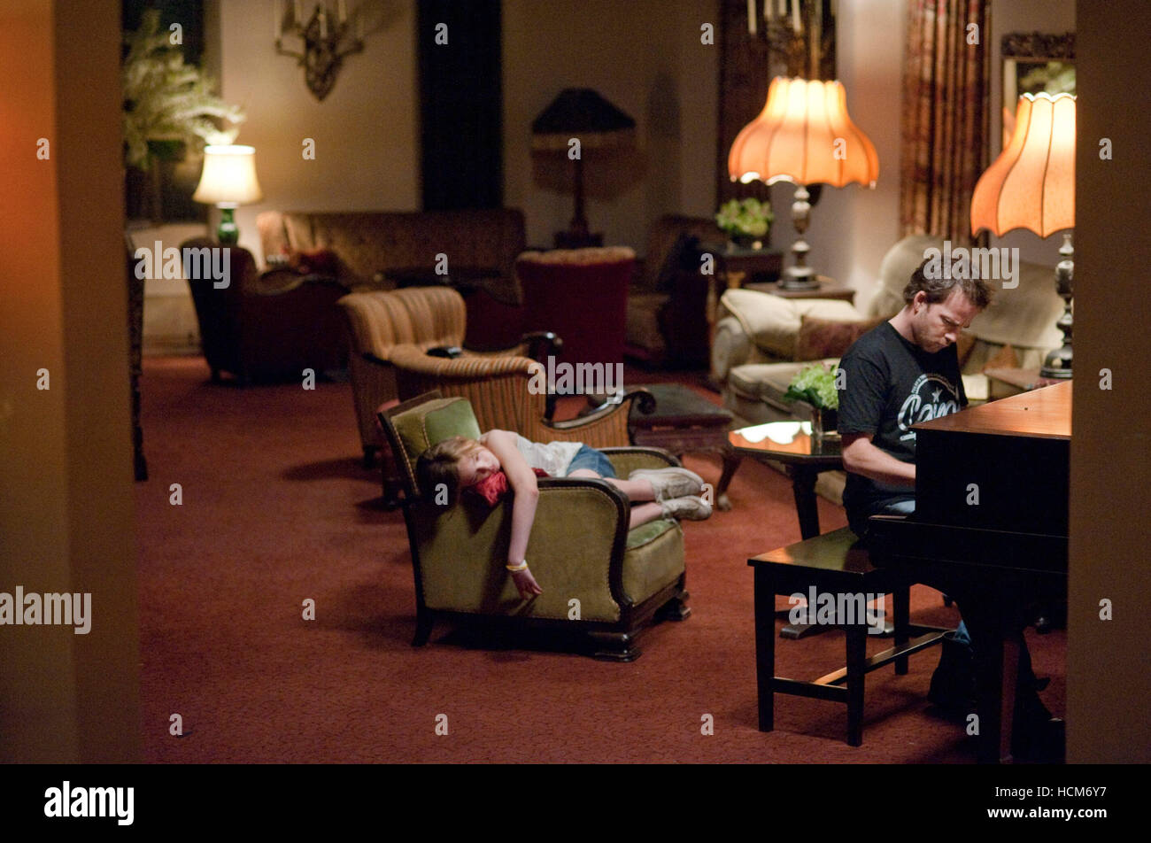 SOMEWHERE, from left: Elle Fanning, Stephen Dorff, 2010. Ph: Merrick ...