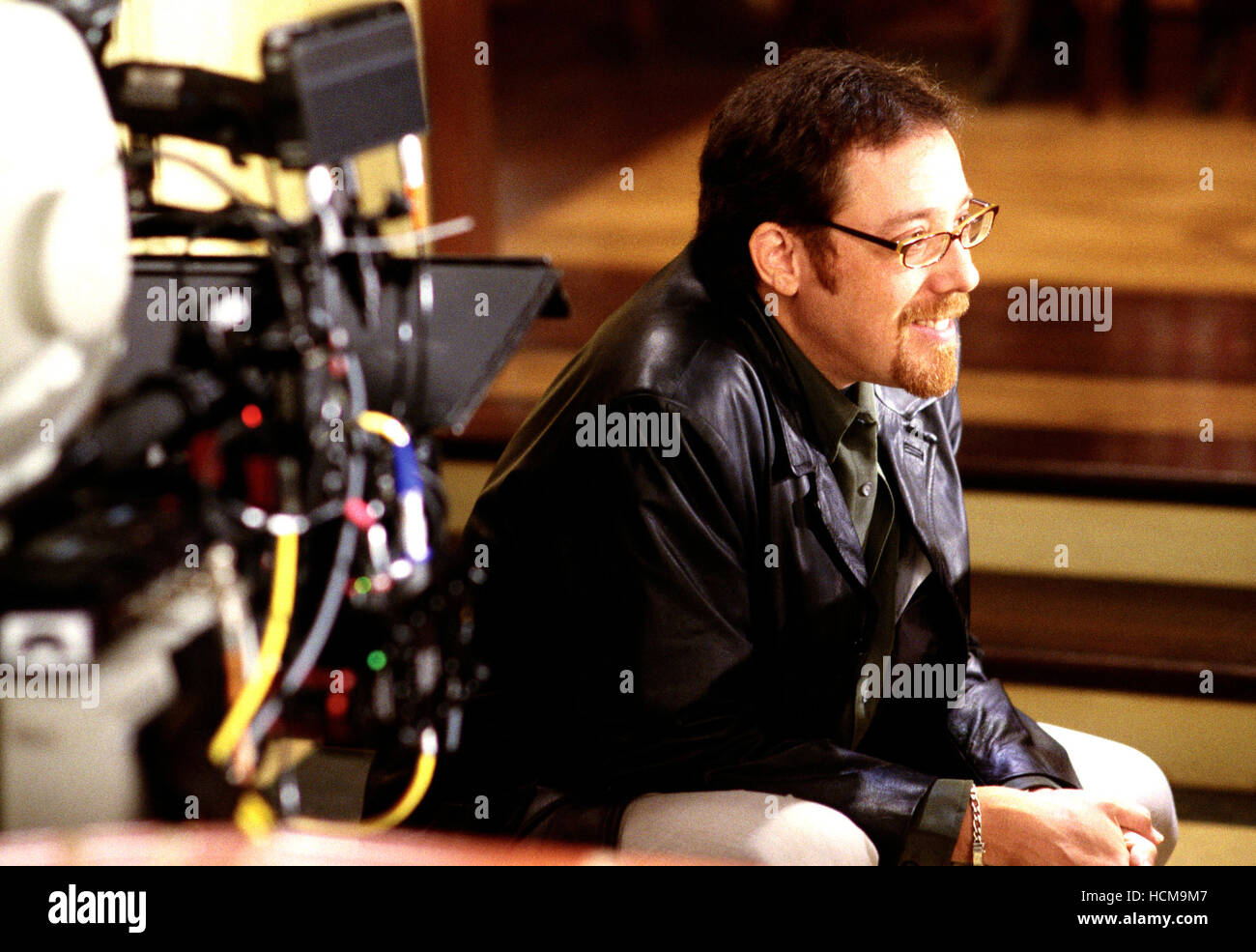 Director Rob Minkoff on the set of STUART LITTLE 2, 2002, (c) Columbia ...