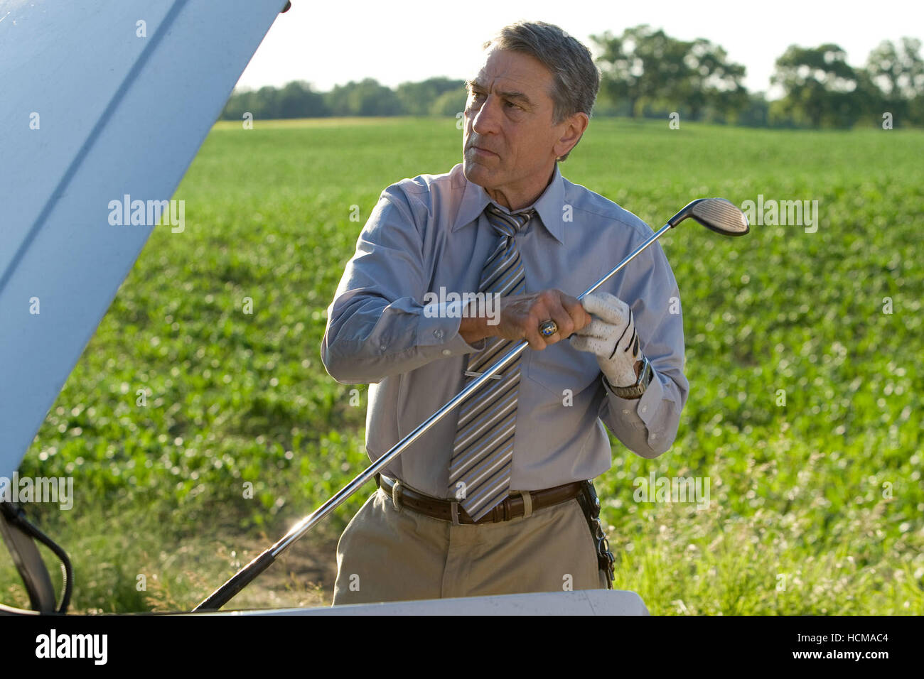 STONE, Robert De Niro, 2010. ph: Ron Batzdorff/©Overture Films/Courtesy ...