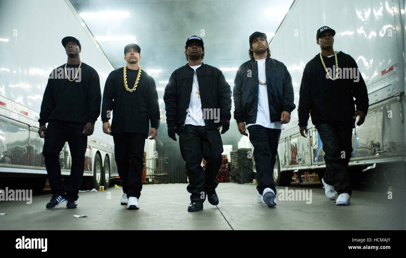 STRAIGHT OUTTA COMPTON, from left, Aldis Hodge, as MC Ren, Neil Brown ...