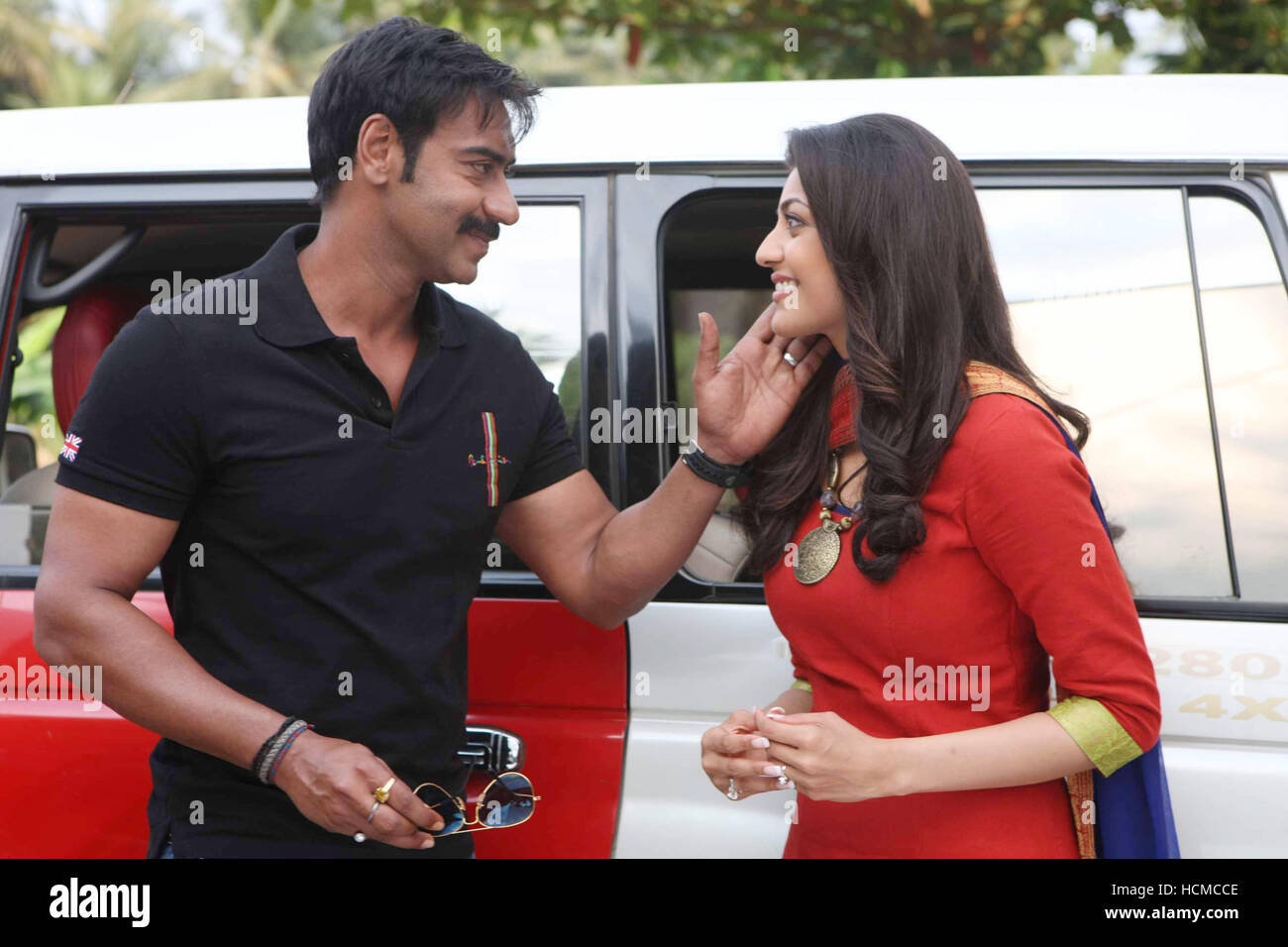 Singham Ajay Devgan Hd Wallpaper