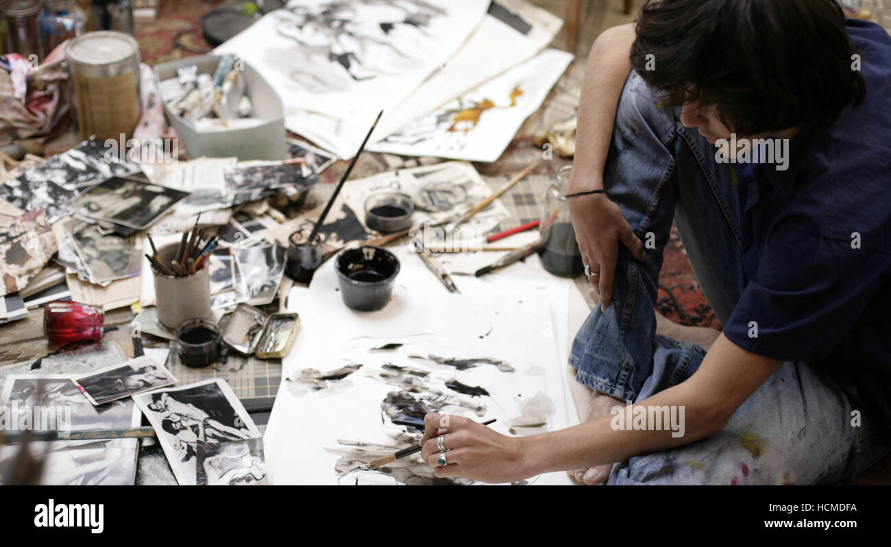 SOMETHING IN THE AIR, (aka APRES MAI), 2012. ©IFC/Courtesy Everett ...