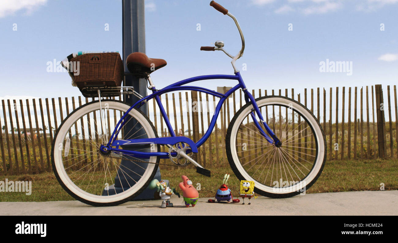 THE SPONGEBOB MOVIE: SPONGE OUT OF WATER, from left: Squidward ...