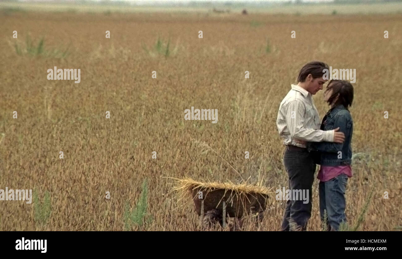 THE STONE ANGEL, from left: Kevin Zegers, Ellen Page, 2007. ©Vivendi ...