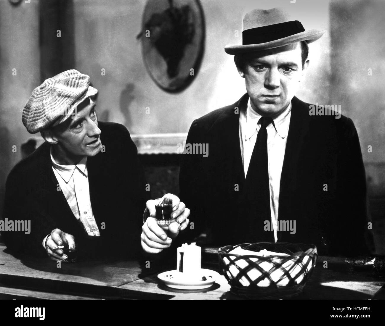 THE STRUGGLE, second from left: Hal Skelly, 1931 Stock Photo - Alamy