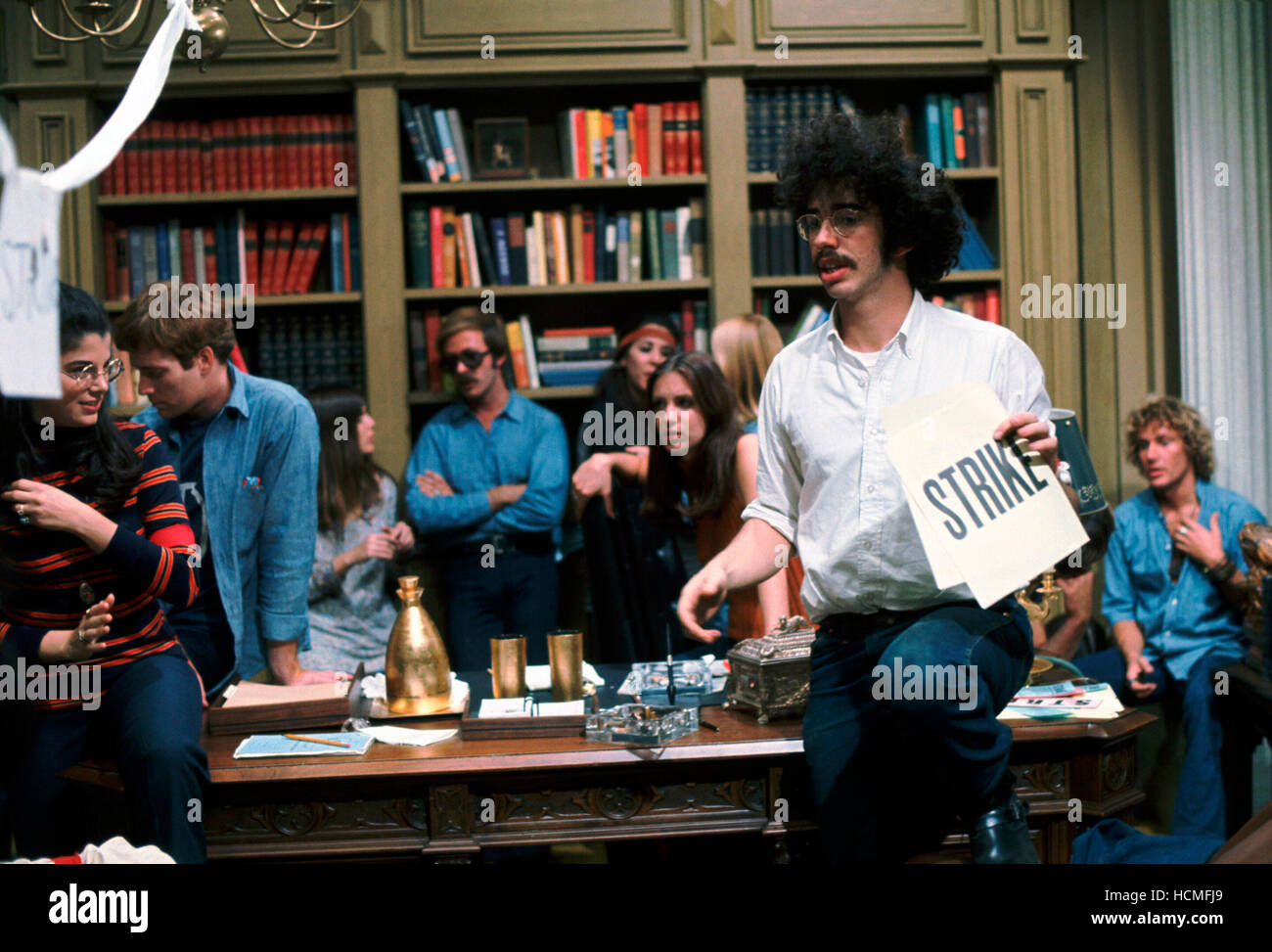 THE STRAWBERRY STATEMENT, James Kunen (holding sign), 1970 Stock Photo ...