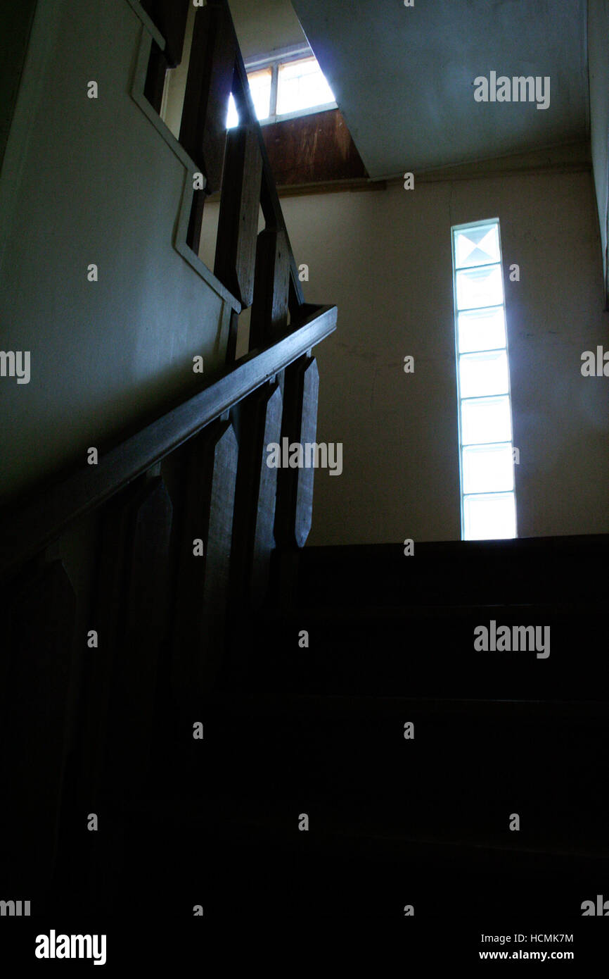 3 DAYS OF DARKNESS, (aka THREE DAYS OF DARKNESS, aka TATLONG ARAW NG ...