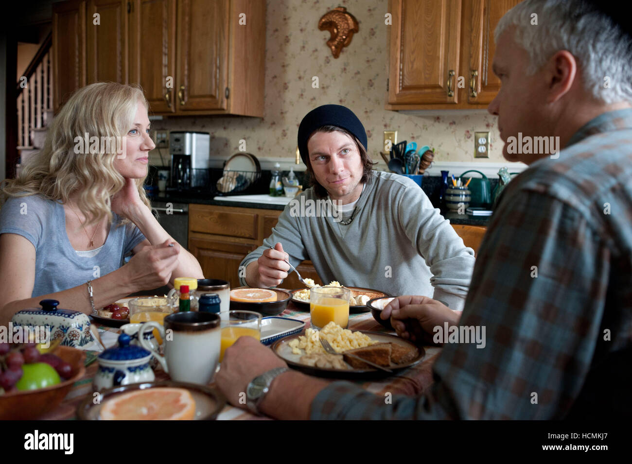 THANKS FOR SHARING, l-r: Joely Richardson, Patrick Fugit, Tim Robbins ...