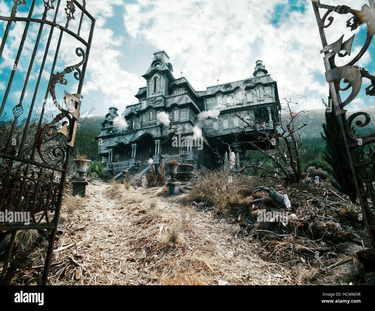 THE THREE INVESTIGATORS AND THE SECRET OF TERROR CASTLE, 2009. ©Buena ...