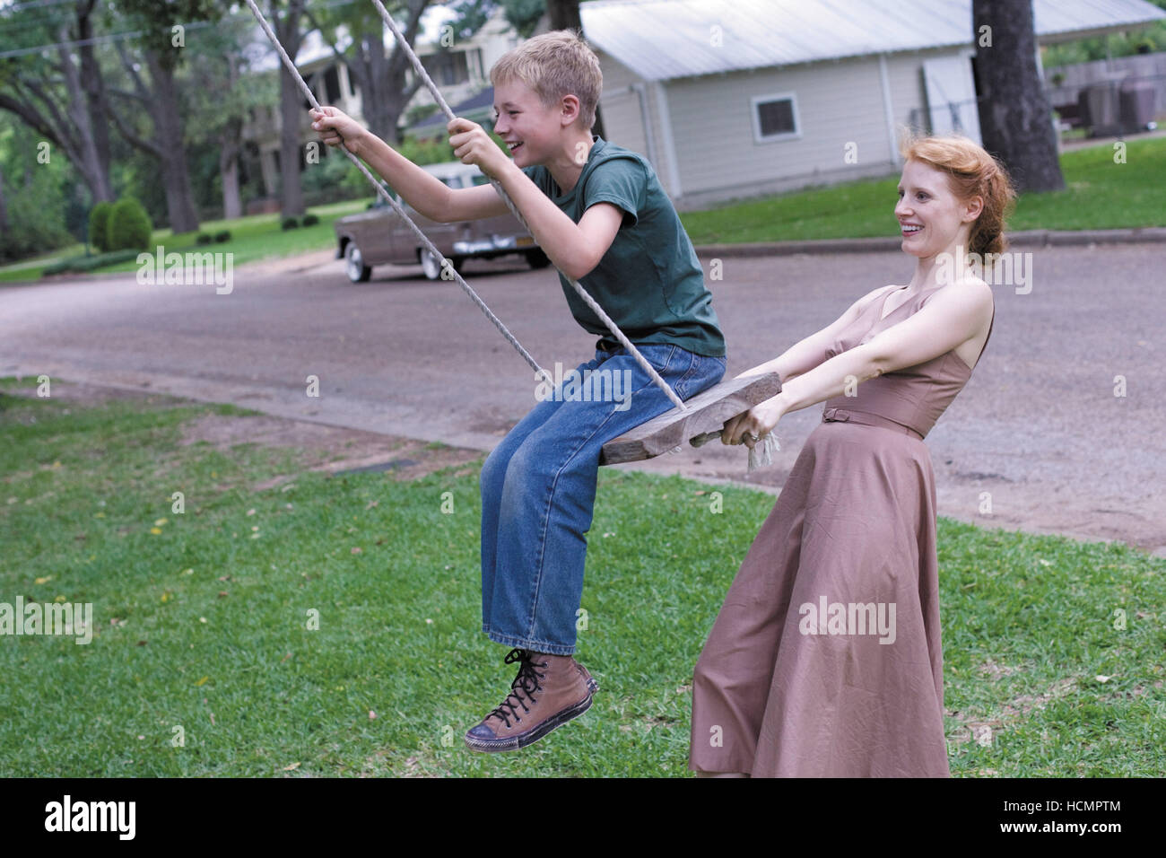 THE TREE OF LIFE, l-r: Laramie Eppler, Jessica Chastain, 2011, ph ...