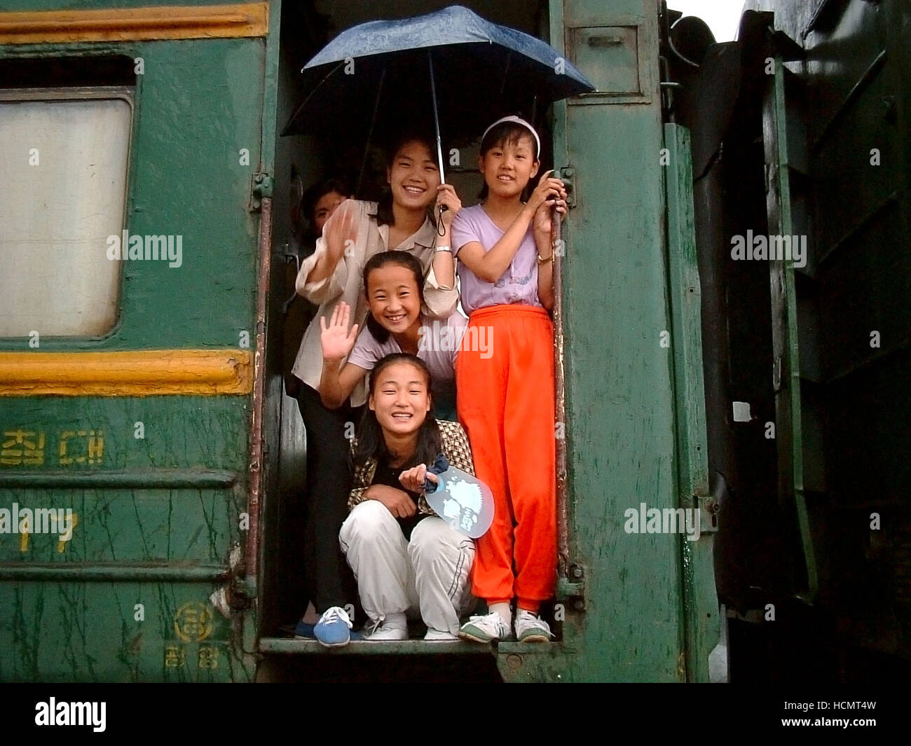 THE SUN ALSO RISES, (AKA TAI YANG ZHAO CHANG SHENG QI), 2007. ©Shaw ...