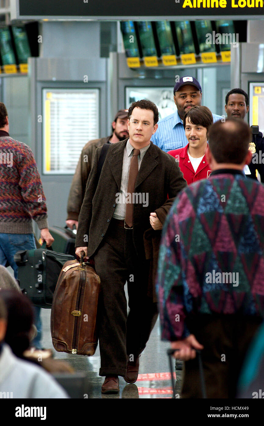 THE TERMINAL, Tom Hanks, Chi McBride, Diego Luna, corey Reynolds, 2004 ...