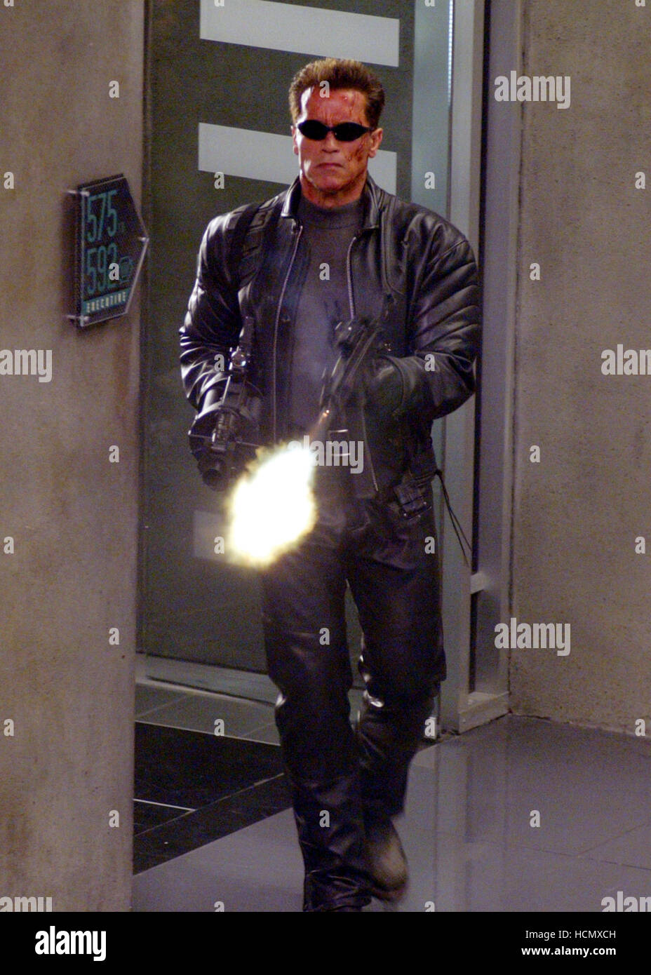 TERMINATOR 3: RISE OF THE MACHINES, Arnold Schwarzenegger, 2003, (c ...