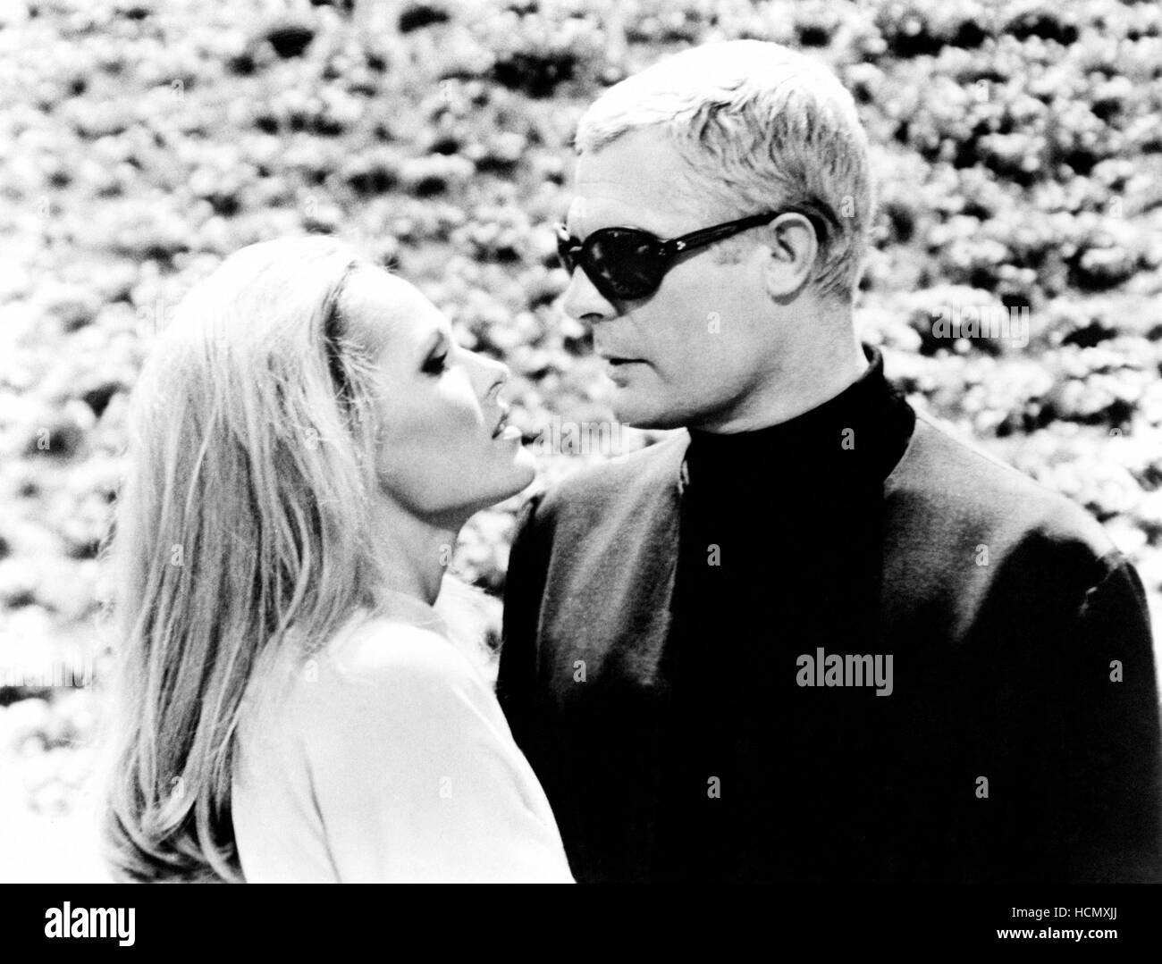 THE 10TH VICTIM, (aka THE TENTH VICTIM, aka LA DECIMA VITTIMA), from ...