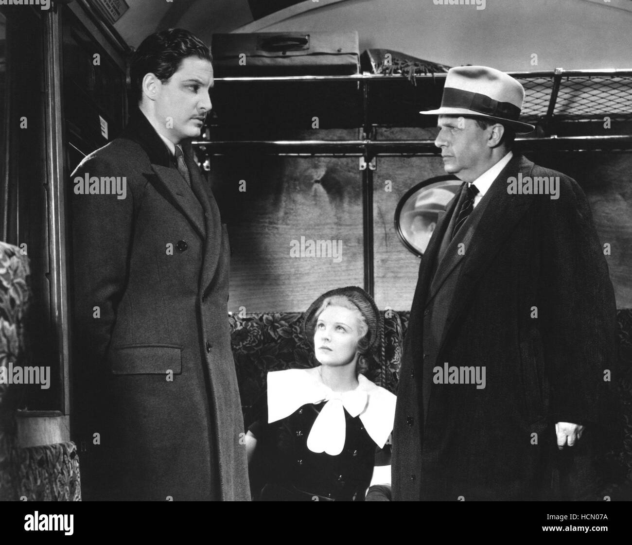 THE 39 STEPS, from left: Robert Donat, Madeleine Carroll, Frank Cellier, 1935 Stock Photo - Alamy