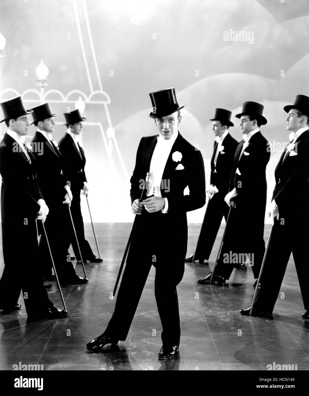 TOP HAT, Fred Astaire, 1935 Stock Photo - Alamy