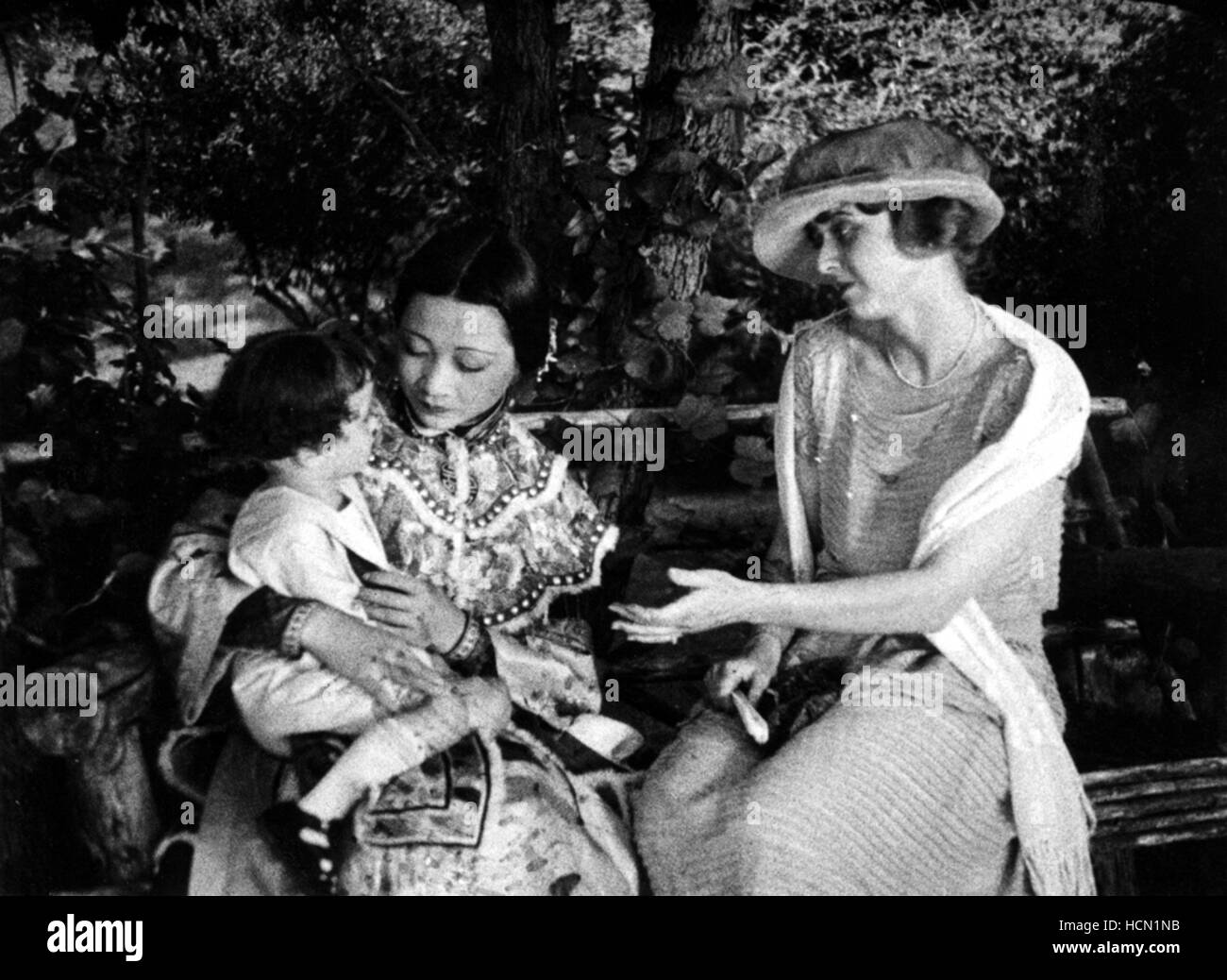 THE TOLL OF THE SEA, Priscilla Moran, Anna May Wong, Beatrice Bentley ...