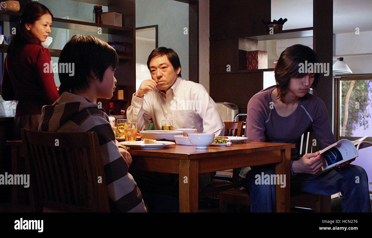 TOKYO SONATA, from left: Kyoko Koizumi, Kai Inowaki, Teruyuki Kagawa ...