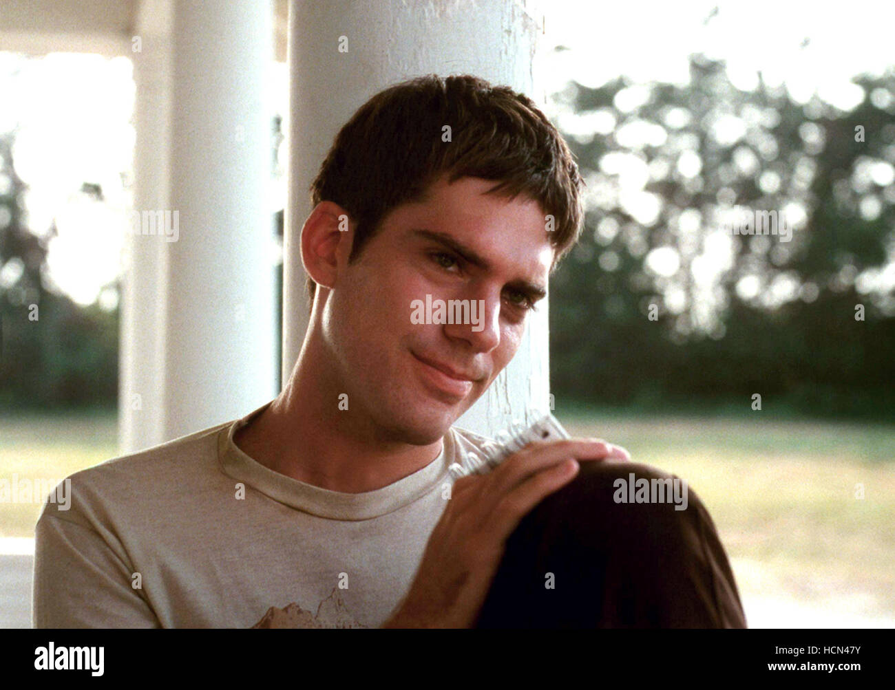 TULLY (TRUTH ABOUT TULLY), Glenn Fitzgerald, 2000 Stock Photo - Alamy