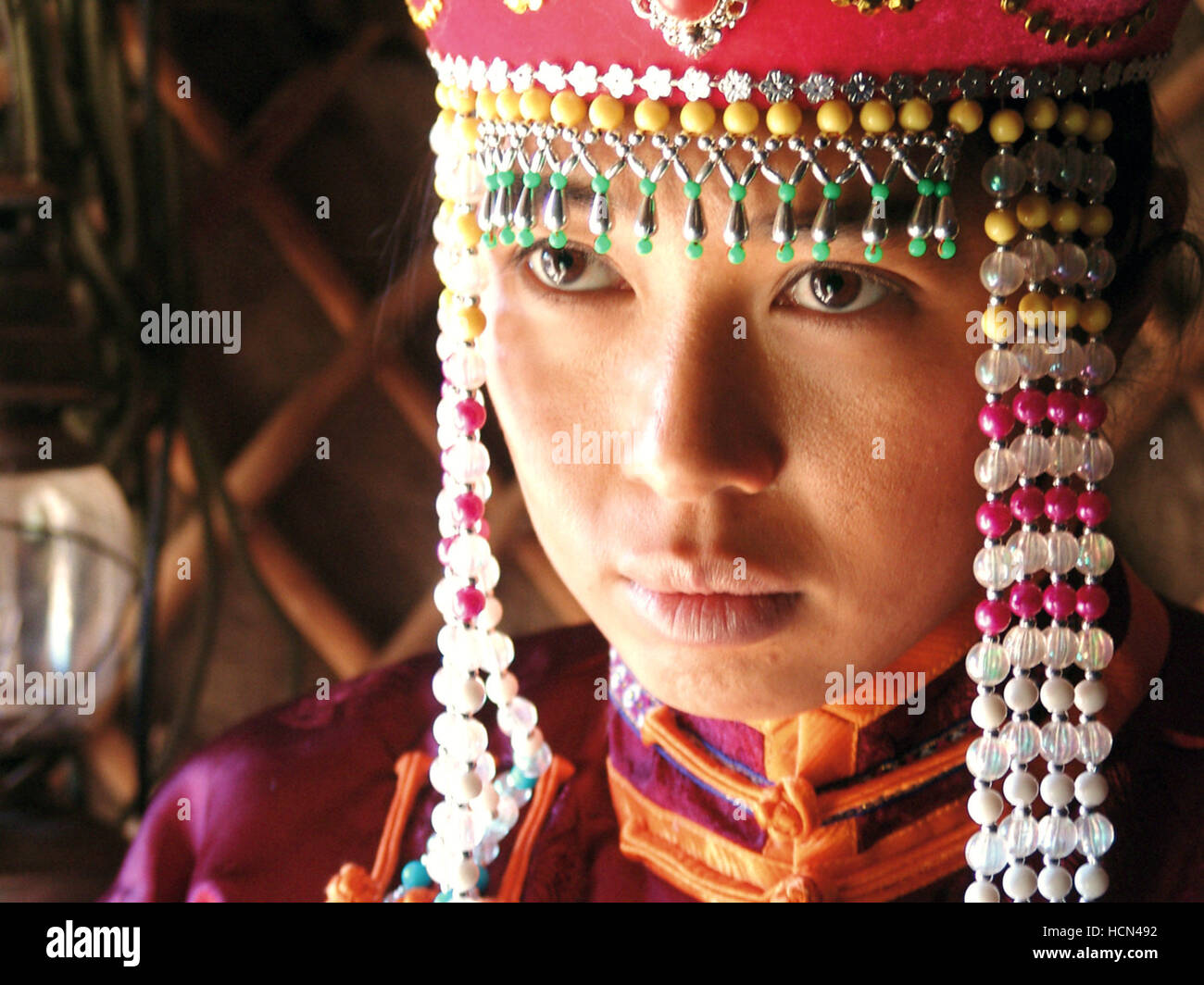 TUYA'S MARRIAGE, (aka TUYA DE HUN SHI), Nan Yu, 2006. ©Music Box Films ...
