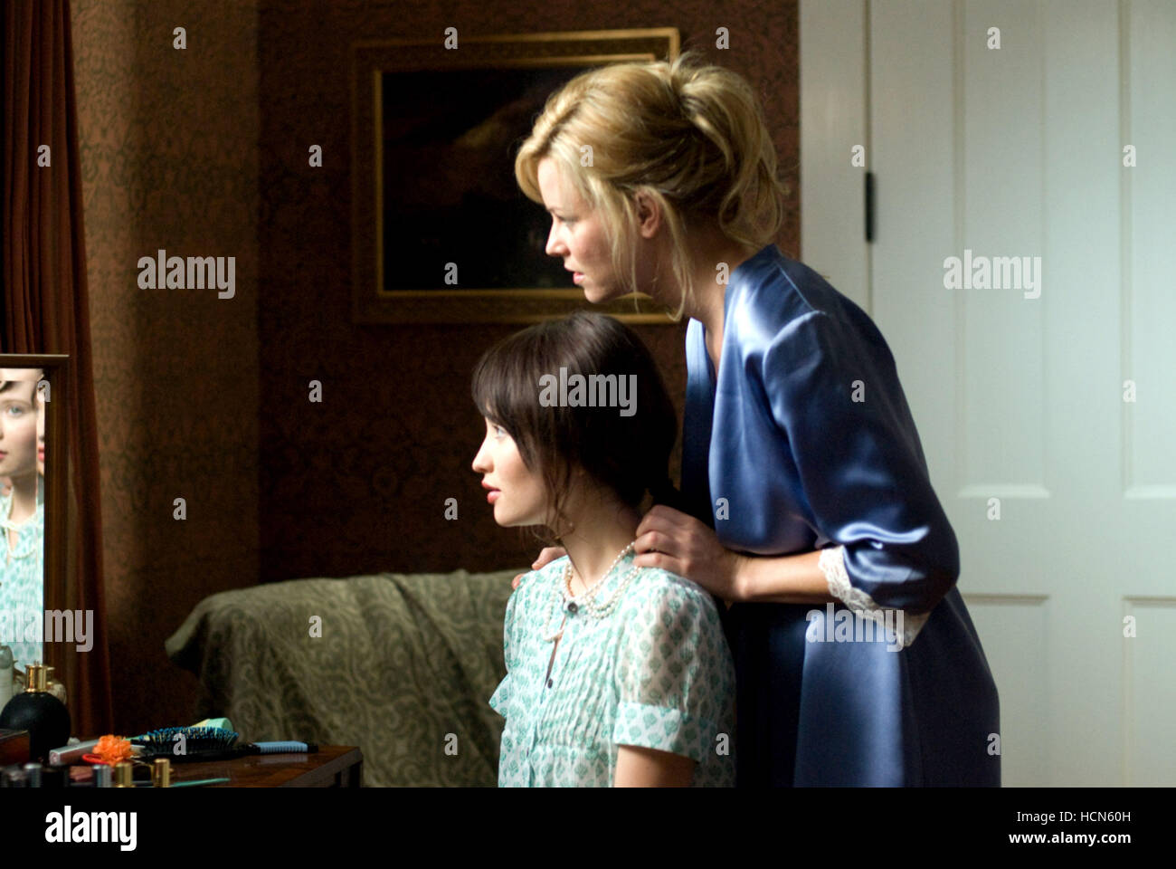 THE UNINVITED, from left: Emily Browning, Elizabeth Banks, 2009 ...