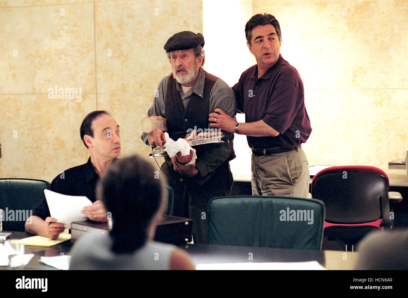 UNCLE NINO, Pierrino Mascarino, Joe Mantegna, 2003, (c) Lange Film ...