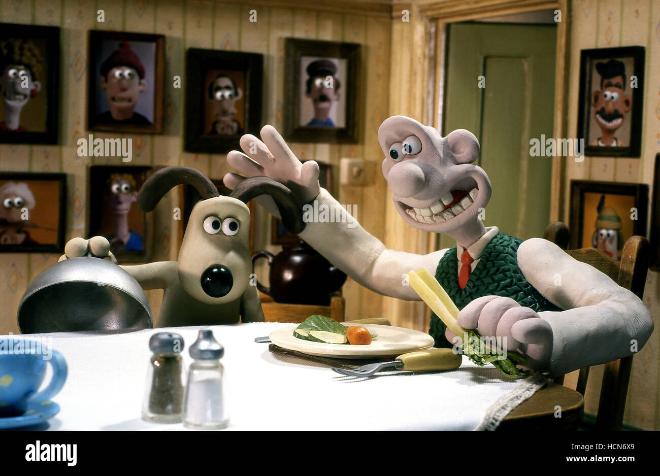 THE WALLACE AND GROMIT MOVIE: THE CURSE OF THE WERE-RABBIT, Gromit ...