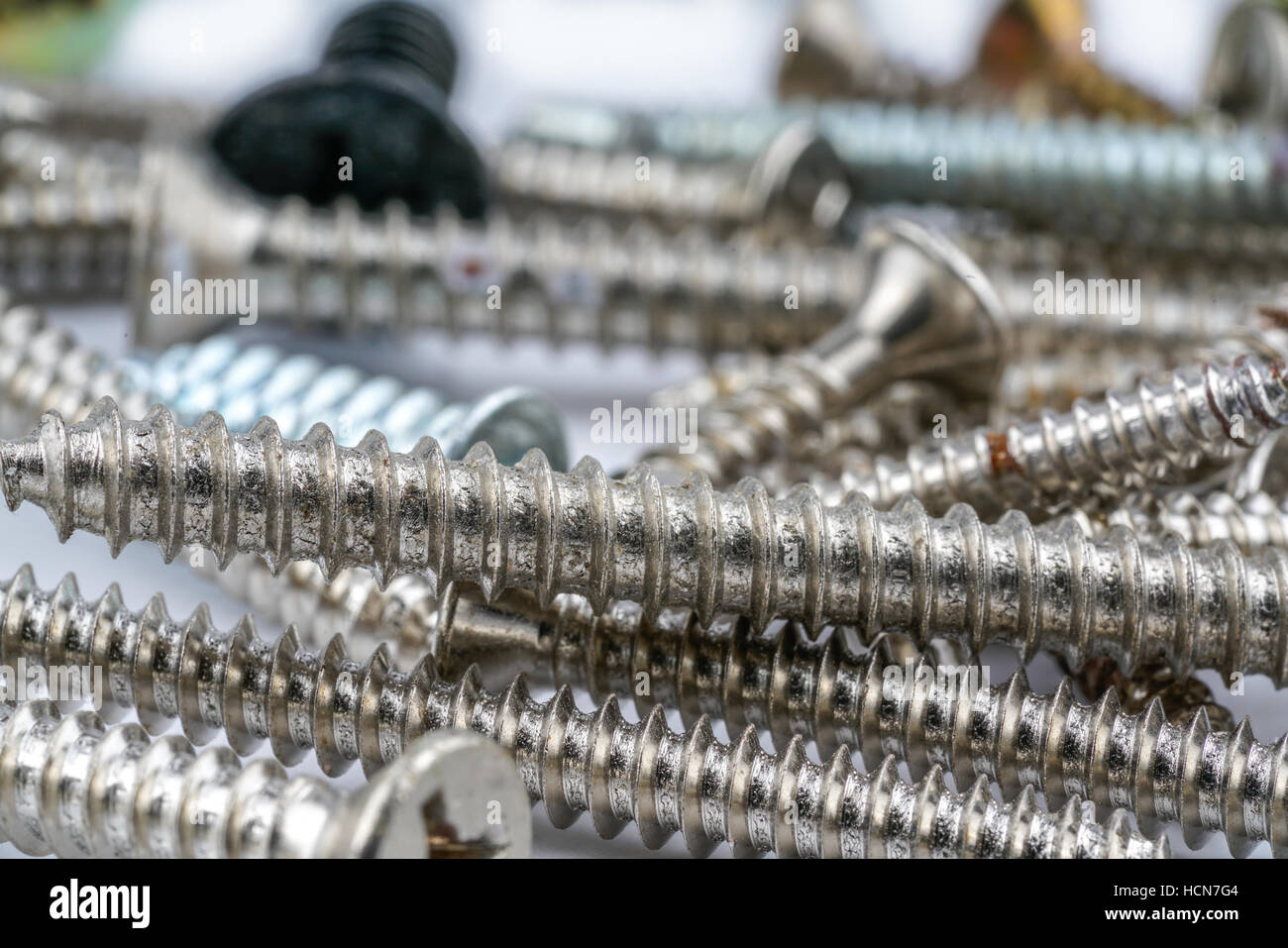 Screw with close up view Stock Photo - Alamy