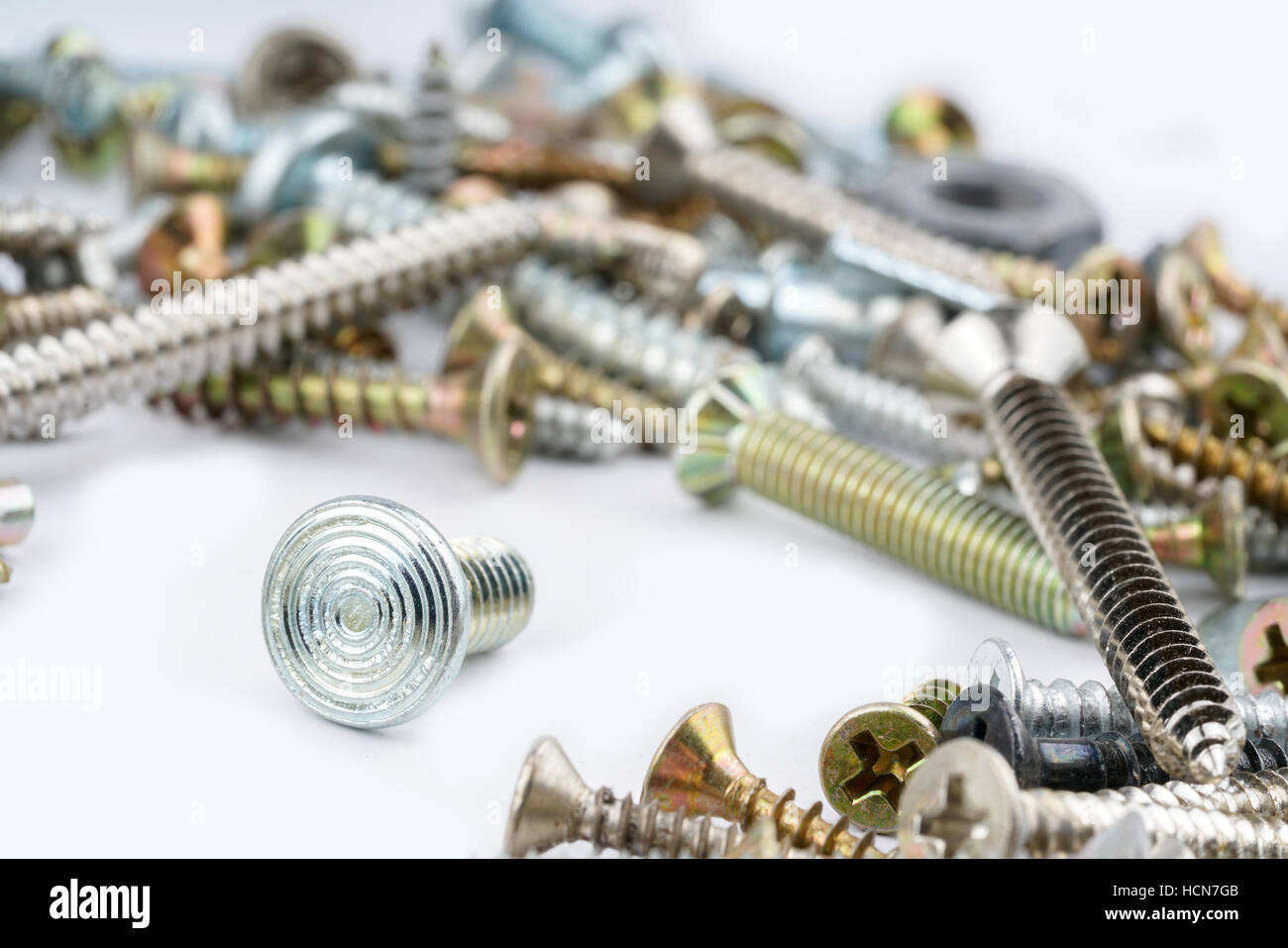 Screw with close up view Stock Photo - Alamy