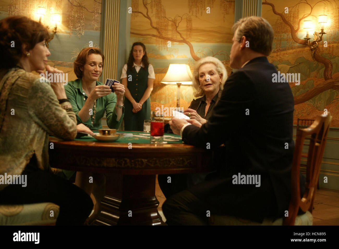 THE WALKER, seated: Lily Tomlin, Kristin Scott Thomas, Lauren Bacall ...