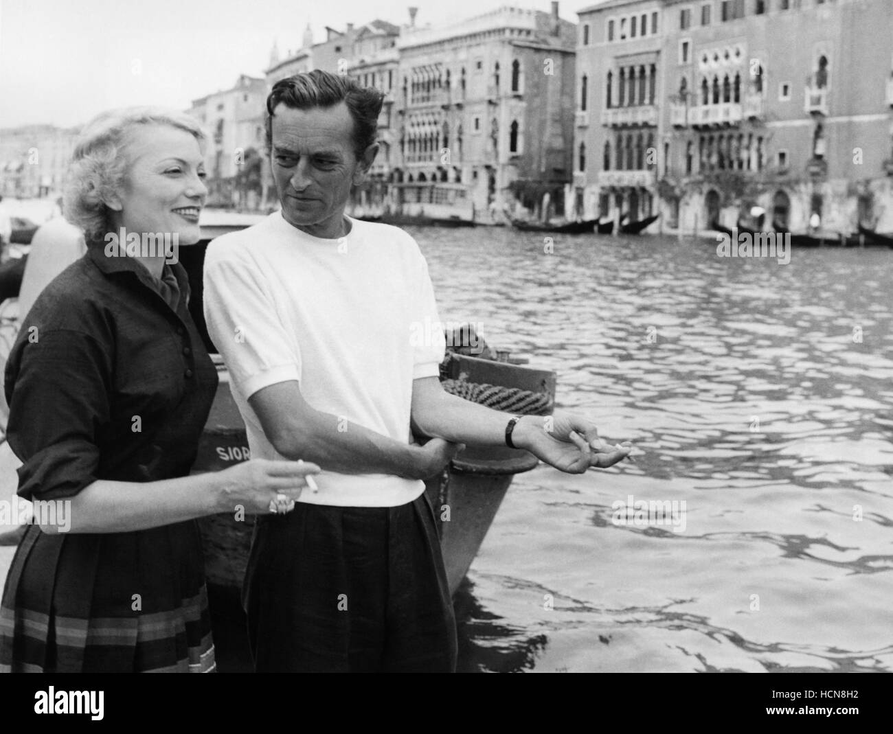 SUMMERTIME, (aka SUMMER MADNESS), from left: Isa Miranda, director ...