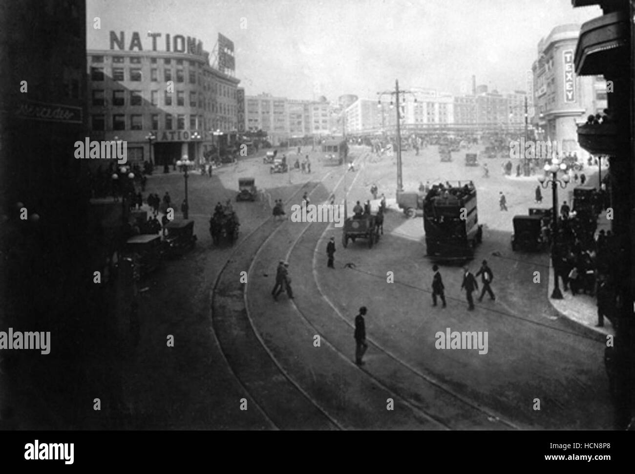 SUNRISE, (aka 'SUNRISE: A SONG OF TWO HUMANS'); 1927, TM & Copyright (c ...