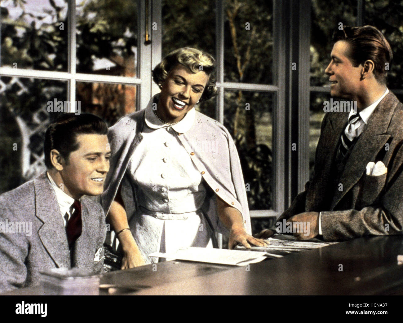 TEA FOR TWO, Gordon MacRae, Doris Day, Gene Nelson, 1950 Stock Photo ...