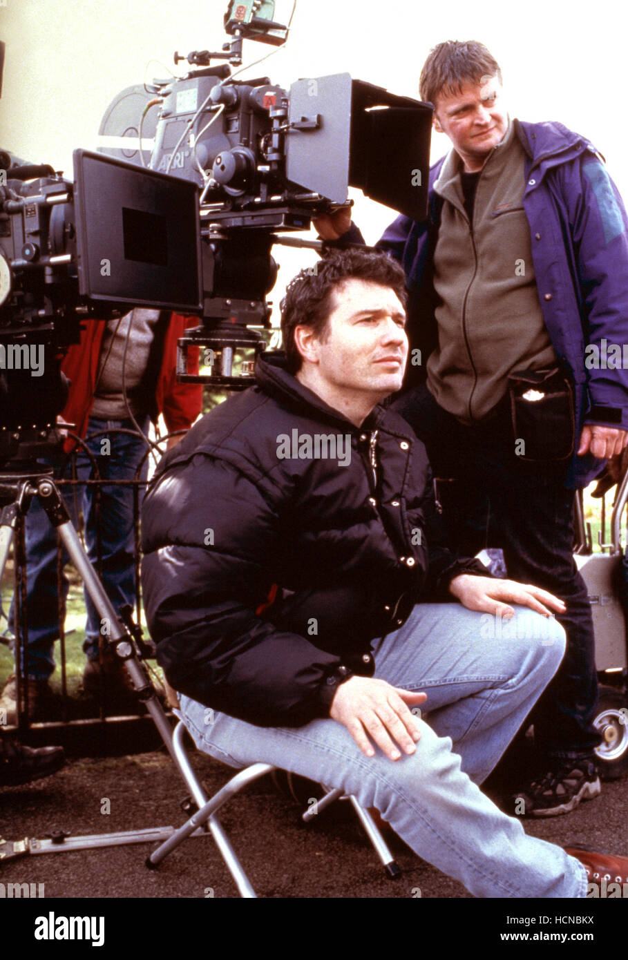 Director Peter Hewitt on the set of THUNDERPANTS, 2002 Stock Photo - Alamy