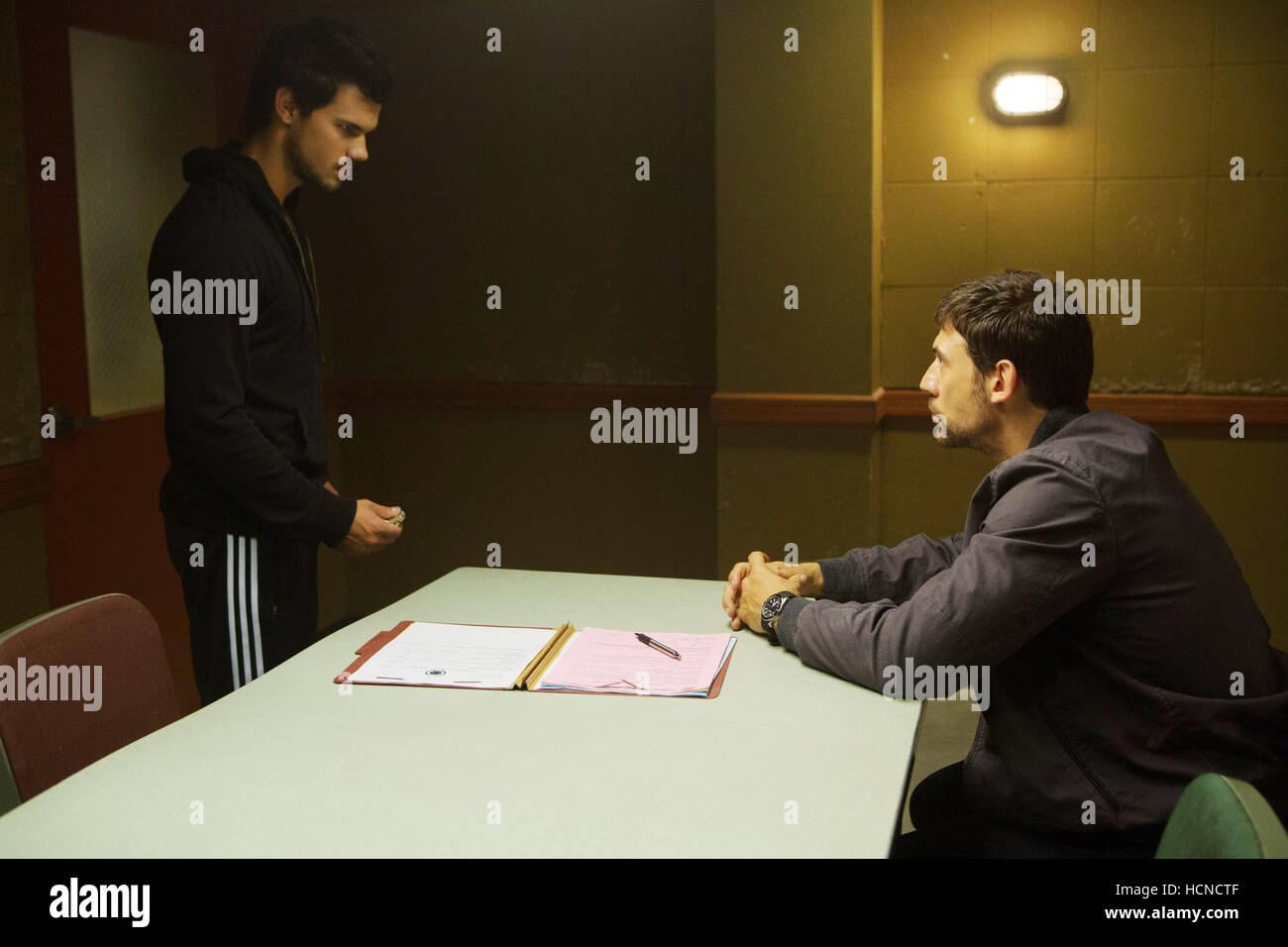 TRACERS, from left: Taylor Lautner, Adam Rayner, 2014. ph: Dave Dougan ...