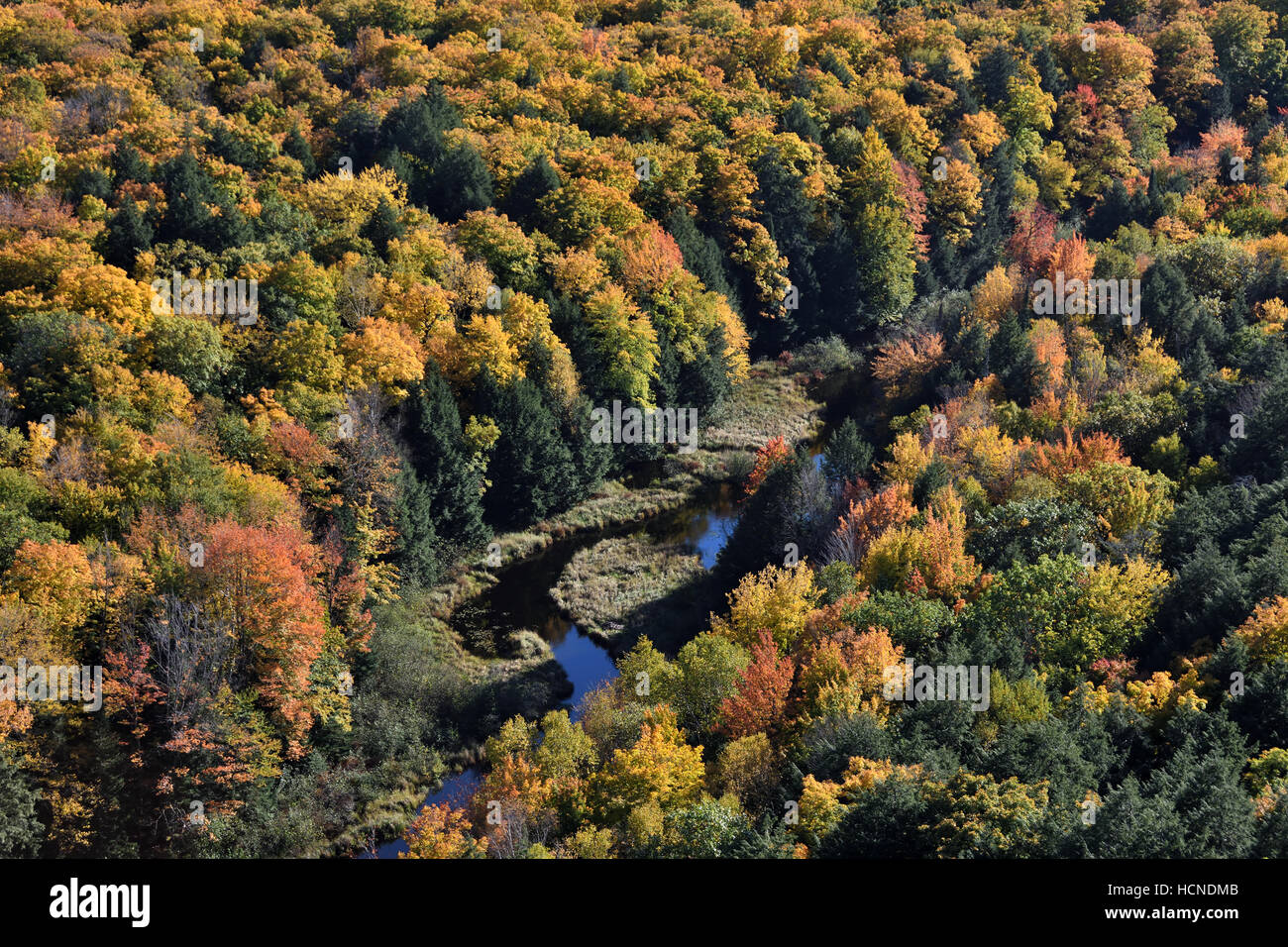 Michigan upper peninsula ski hi-res stock photography and images - Alamy