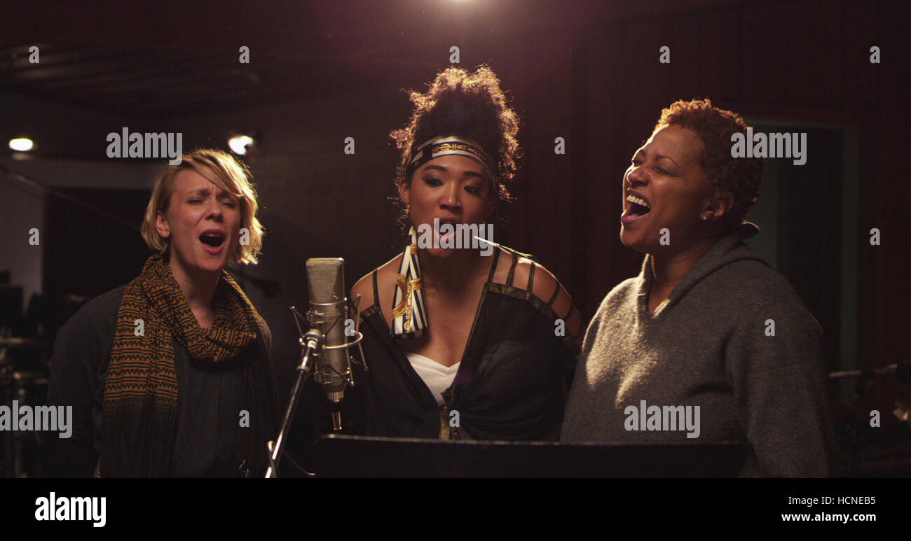 20 FEET FROM STARDOM, (aka TWENTY FEET FROM STARDOM), from left, Jo ...