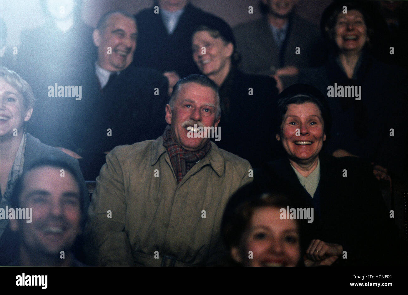 VERA DRAKE, Phil Davis, Imelda Staunton, 2004, (c) Fine Line/courtesy ...