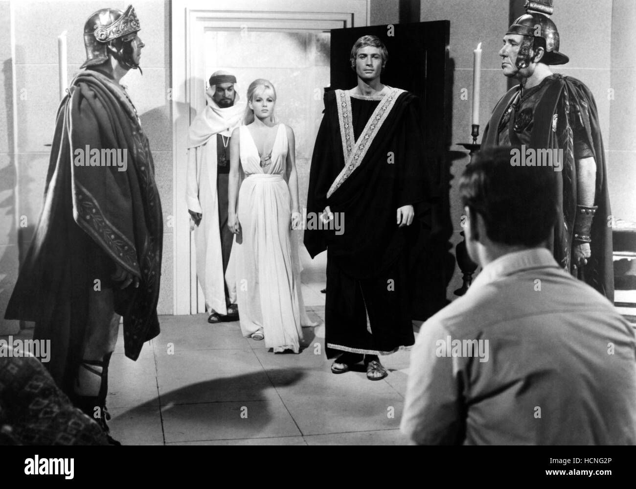 THE VENGEANCE OF SHE, in doorway back to front: Noel Willman, Olinka ...