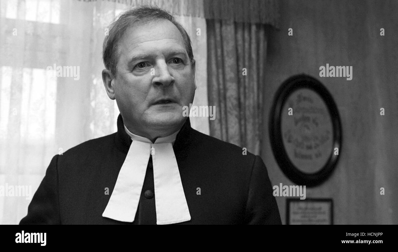 THE WHITE RIBBON, (aka DAS WEISSE BAND-EINE DEUTSCHE KINDERGESCHICHTE ...