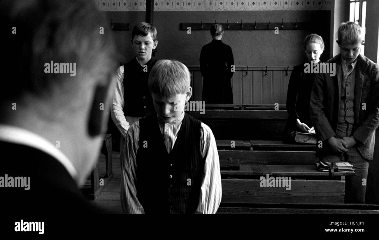 THE WHITE RIBBON, (aka DAS WEISSE BAND-EINE DEUTSCHE KINDERGESCHICHTE ...