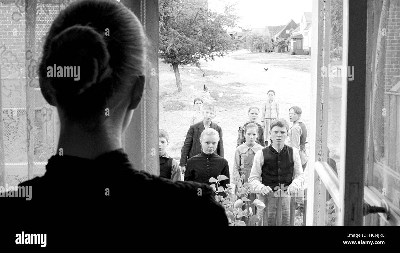 THE WHITE RIBBON, (aka DAS WEISSE BAND-EINE DEUTSCHE KINDERGESCHICHTE ...