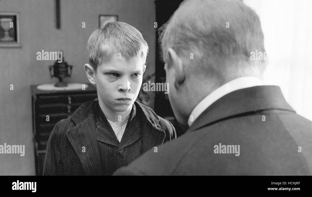 THE WHITE RIBBON, (aka DAS WEISSE BAND-EINE DEUTSCHE KINDERGESCHICHTE ...