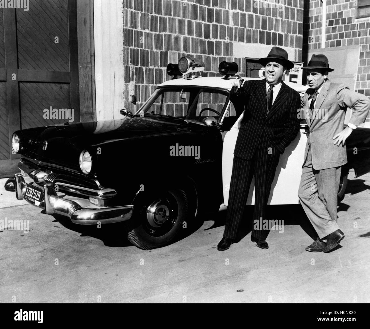 WITNESS TO MURDER, Jesse White, Gary Merrill, 1954 Stock Photo - Alamy