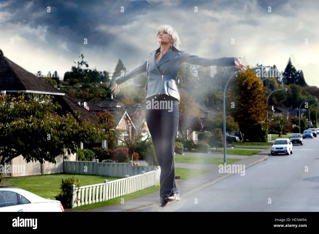 X-MEN: THE LAST STAND, (aka X-MEN 3), Halle Berry, 2006, TM & Copyright ...