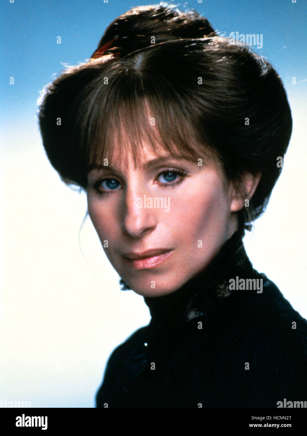 YENTL, Barbra Streisand, 1983, (c) United Artists/courtesy Everett ...