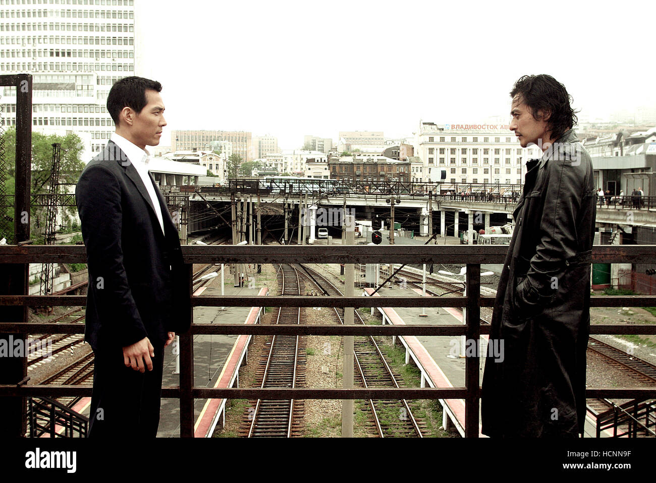 TYPHOON, (aka TAEPUNG), Lee Jung-jae, Jang Dong-Kun, 2005. ©Paramount ...