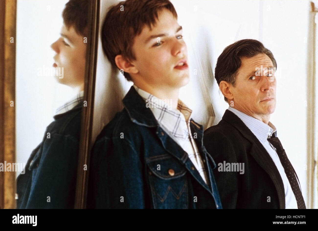 WAH-WAH, Nicholas Hoult, Gabriel Byrne, 2005, ©Samuel Goldwyn Films ...