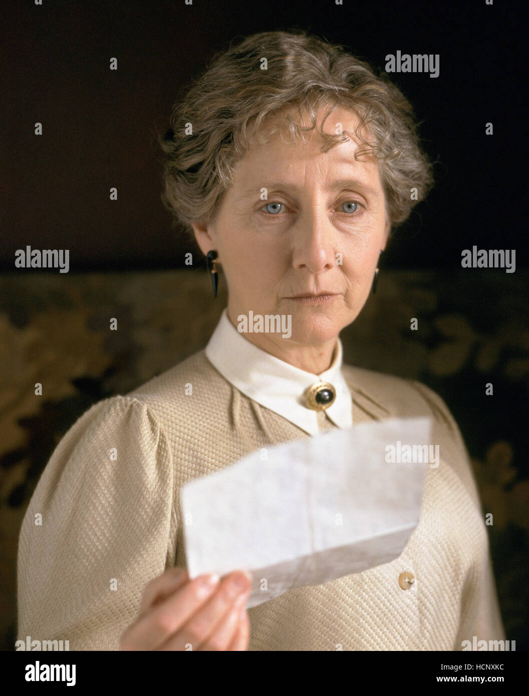 THE WINSLOW BOY, Gemma Jones, 1999, (c) Sony Pictures Classics/courtesy ...
