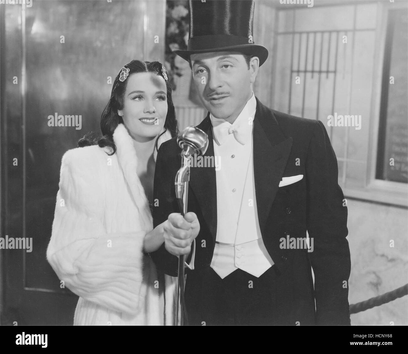 WORLD PREMIERE, from left: Frances Farmer, Richardo Cortez, 1941 Stock ...
